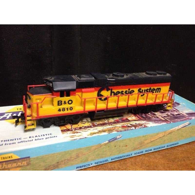 Life Like GP35 Chessie System – Swasey's Hardware & Hobbies